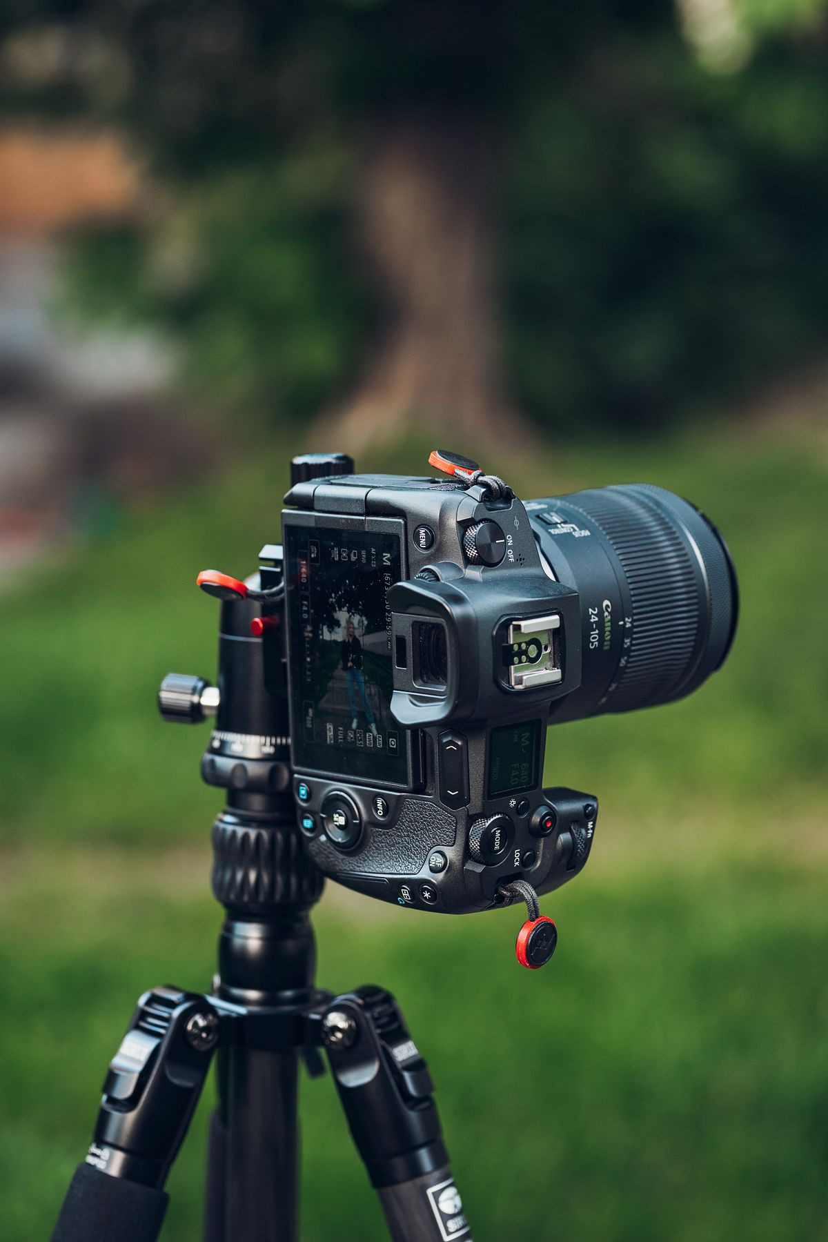 Going Steady - Why You Need A Good Tripod