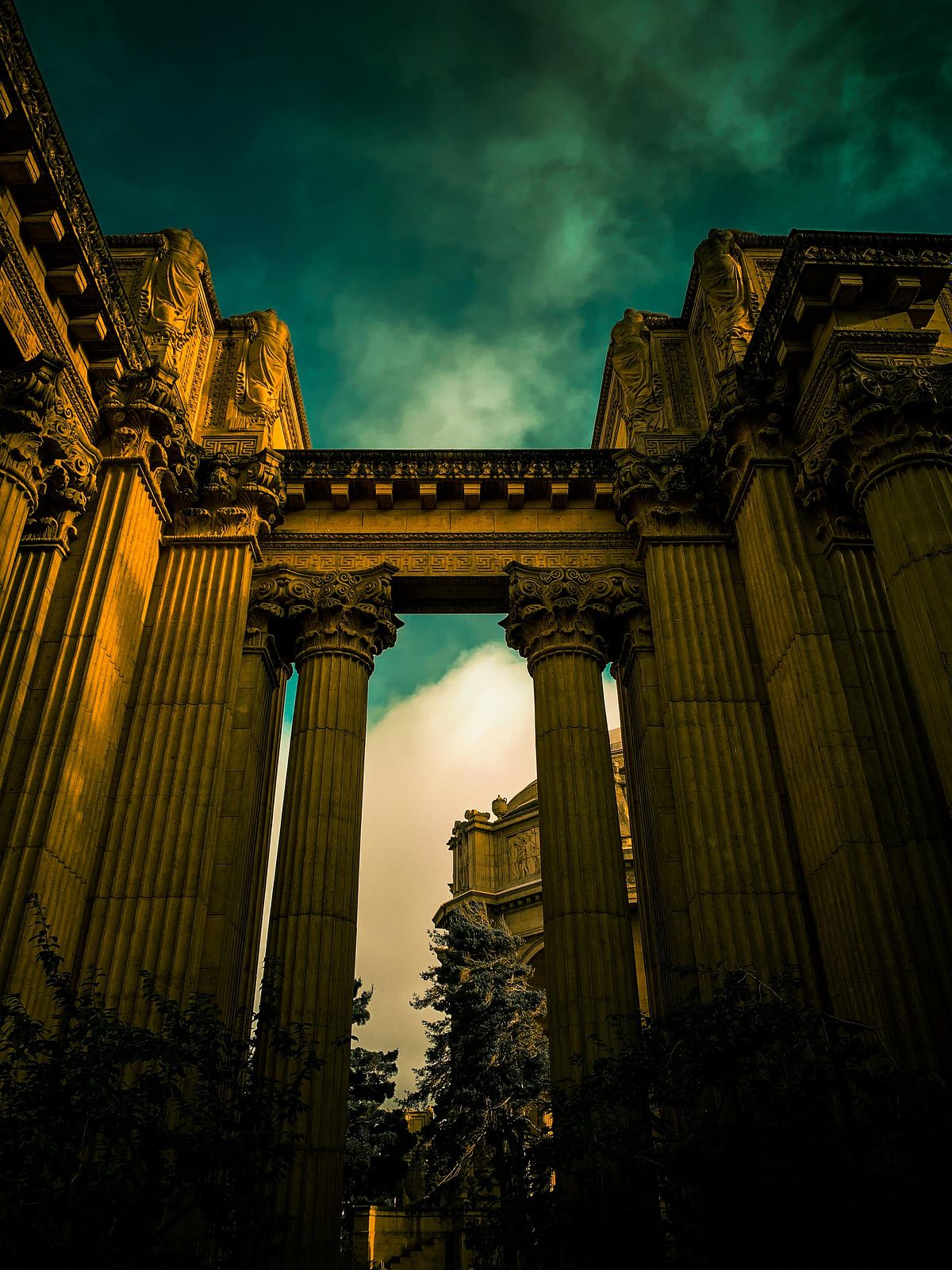 Chris Nelson Creative