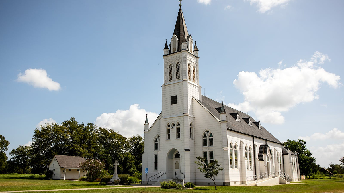 How to Build a Church Website: A Definitive 2024 Guide