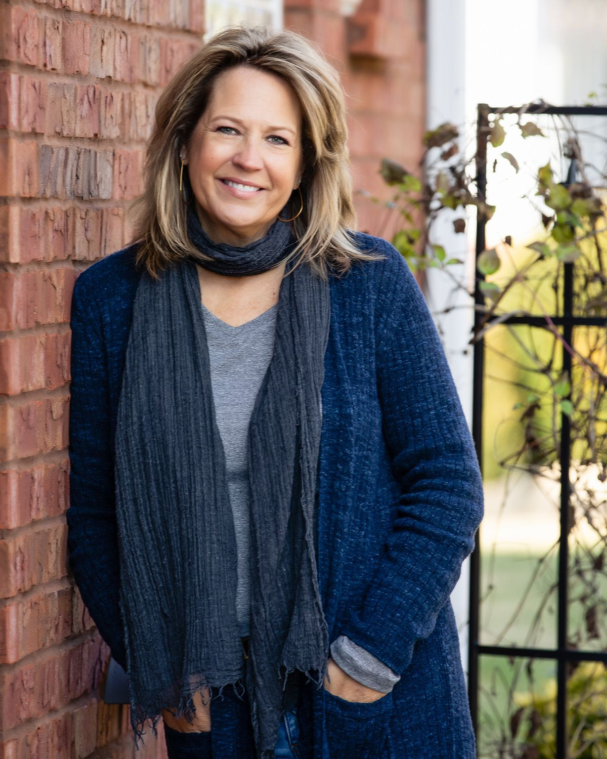 Murfreesboro Branding Session | Artist, Mary Jo Graham