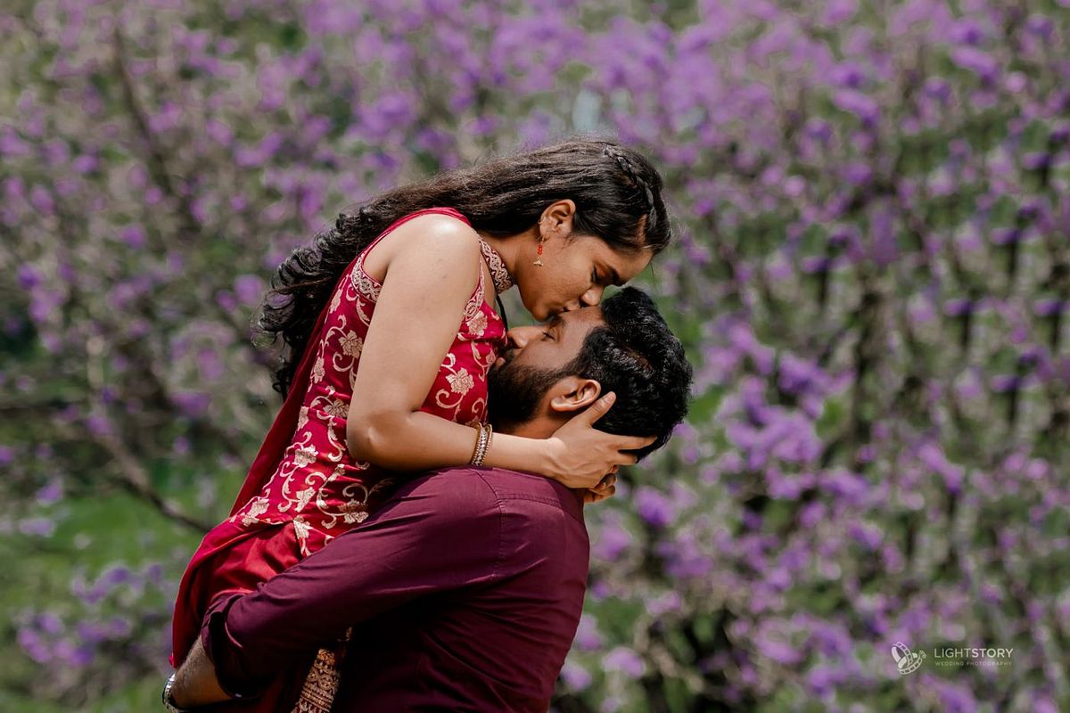 Best Photoshoot Location at Munnar | The Magic of Purple Jacaranda Blossoms