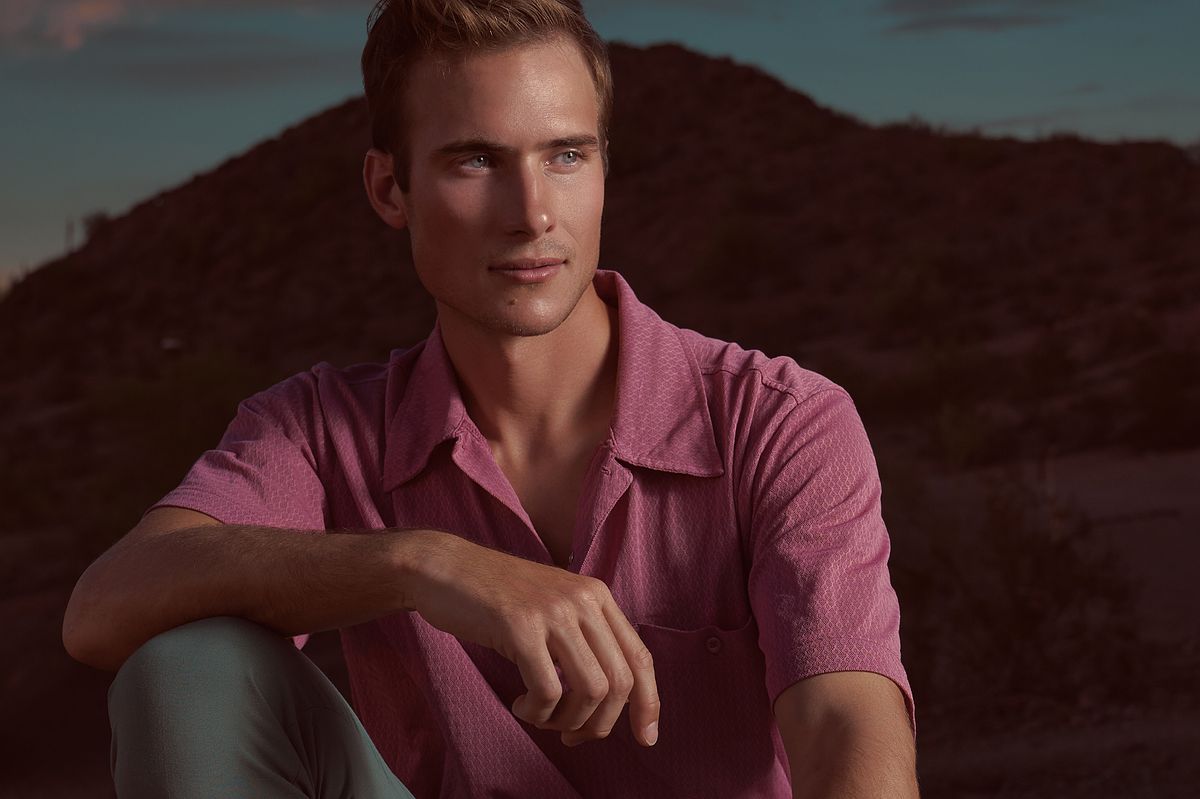 Embracing Your Environment // Mens Fashion Desert Photo Shoot