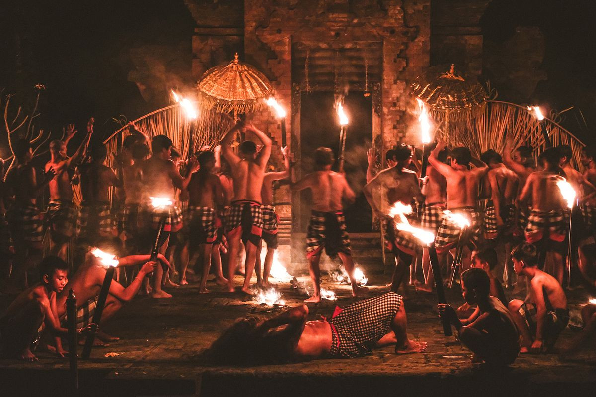 Amit Kagra, Full Moon Dance Ritual in Ubud, Bali - a photo essay ...