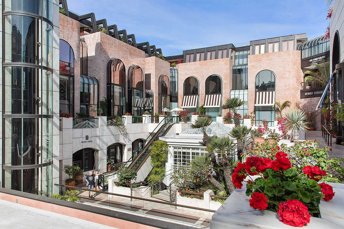 Beverly Hills Real Estate Photographer Makes Your Luxury Listing Even ...