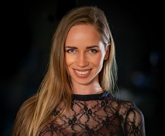 Angela Andronache