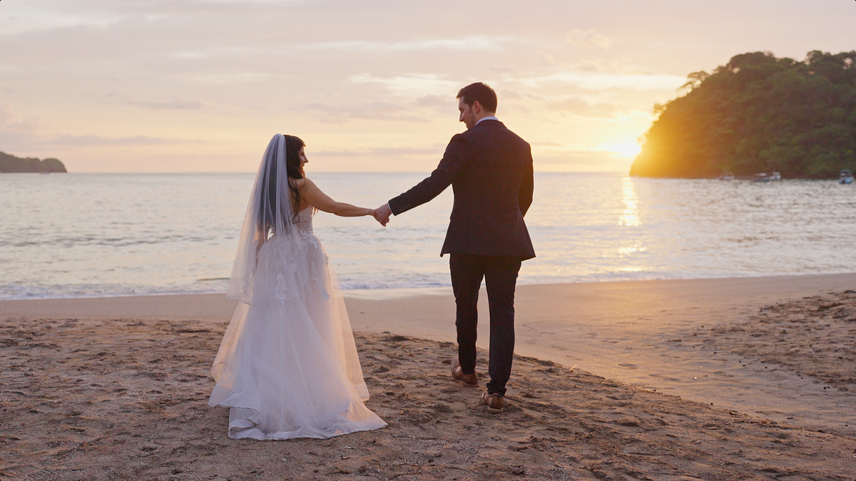 Dreamy Costa Rican Wedding - Papaya Wedding