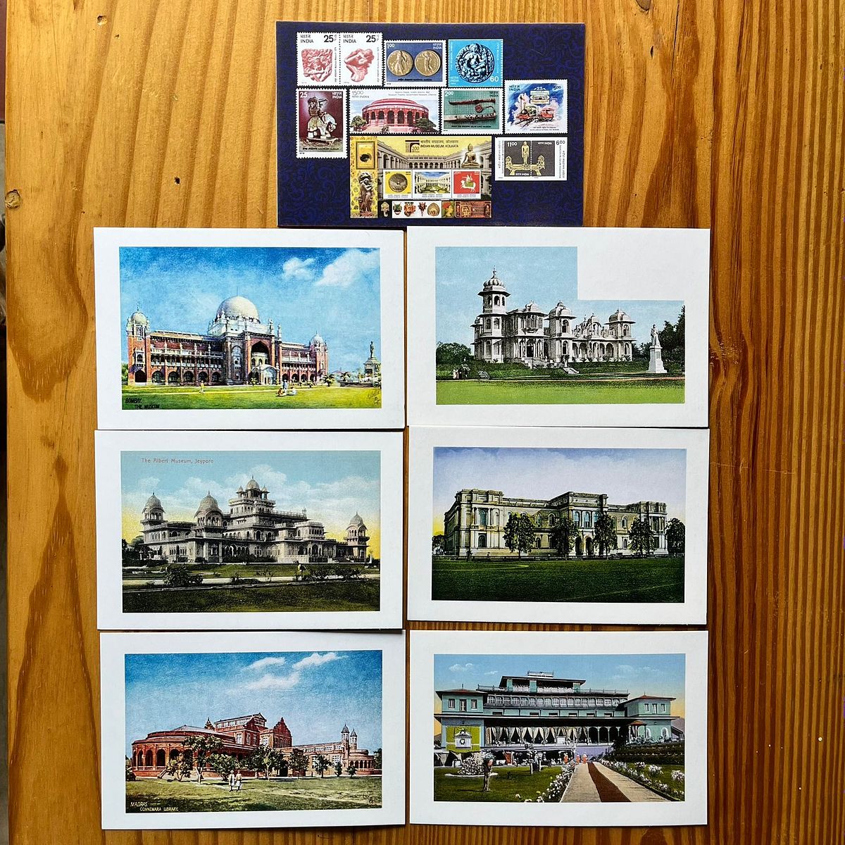 MUSEUMS OF INDIA - VINTAGE - 7 POSTCARDS
